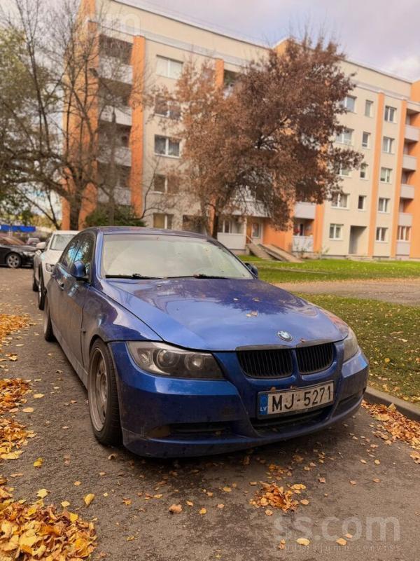 Синий БМВ 320 2007 в Рига, объемом двигателя 2.00 л и пробегом 507 тыс. км за 1900 €, фото 9 на AUTOMOTO.COM.LV
