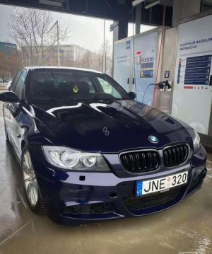 Blue BMW 320 2008 in Vilnius, with an engine capacity of 2.00 L and mileage of 328 thousand km for 4400 €, photo 3 on AUTOMOTO.COM.LV