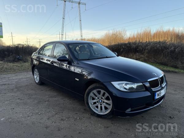 Zils BMW 320 2008 Jelgava, ar dzinēja tilpumu 2.00 L un nobraukumu 295 tūkst. km par 4200 €, foto 1 vietnē AUTOMOTO.COM.LV