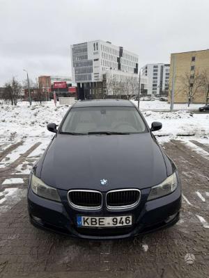 Blue BMW 320 2008 in Vilnius, with an engine capacity of 2.00 L and mileage of 314 thousand km for 4600 €, photo 2 on AUTOMOTO.COM.LV