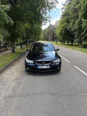 Blue BMW 320 2008 in Vilnius, with an engine capacity of 2.00 L and mileage of 220 thousand km for 3550 €, photo  on AUTOMOTO.COM.LV