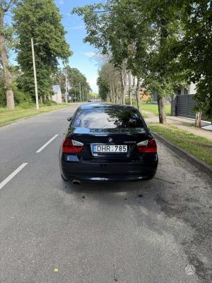 Blue BMW 320 2008 in Vilnius, with an engine capacity of 2.00 L and mileage of 220 thousand km for 3550 €, photo 4 on AUTOMOTO.COM.LV