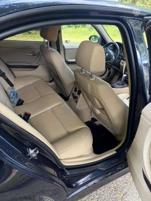 Blue BMW 320 2008 in Vilnius, with an engine capacity of 2.00 L and mileage of 220 thousand km for 3550 €, photo 7 on AUTOMOTO.COM.LV