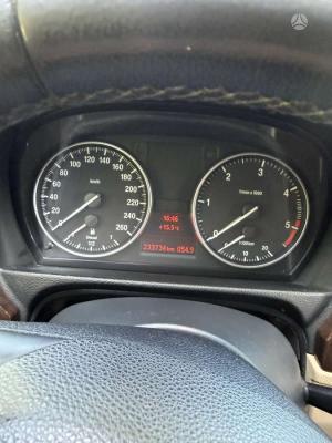 Blue BMW 320 2008 in Vilnius, with an engine capacity of 2.00 L and mileage of 220 thousand km for 3550 €, photo 9 on AUTOMOTO.COM.LV