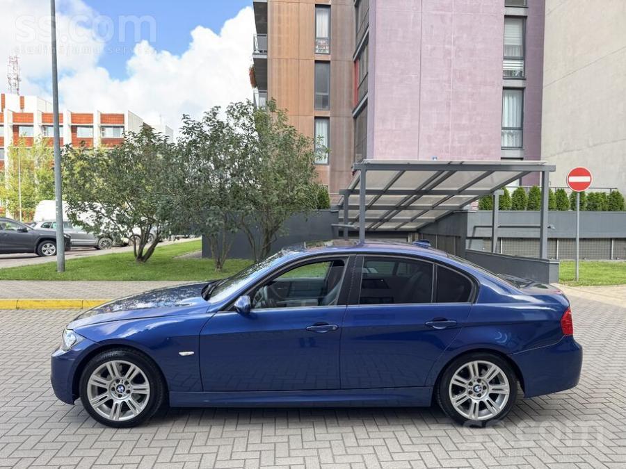 Blue BMW 320 2008 in Riga, with an engine capacity of 2.00 L and mileage of 379 thousand km for 5690 €, photo 4 on AUTOMOTO.COM.LV