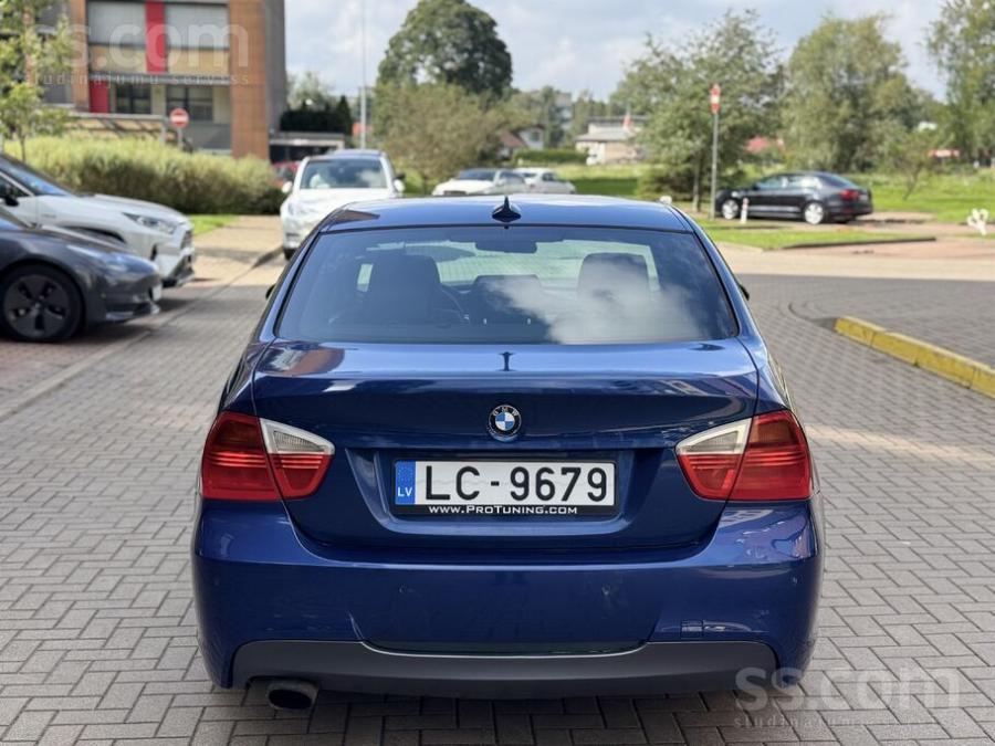 Blue BMW 320 2008 in Riga, with an engine capacity of 2.00 L and mileage of 379 thousand km for 5690 €, photo 5 on AUTOMOTO.COM.LV