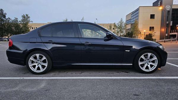 Zils BMW 320 2008 Alīta, ar dzinēja tilpumu 2.00 L un nobraukumu 306 tūkst. km par 4750 €, foto 9 vietnē AUTOMOTO.COM.LV