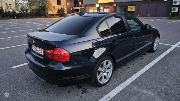 Zils BMW 320 2008 Alīta, ar dzinēja tilpumu 2.00 L un nobraukumu 306 tūkst. km par 4750 €, foto 10 vietnē AUTOMOTO.COM.LV