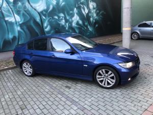 Zils BMW 320 2008 Liepāja, ar dzinēja tilpumu 2.00 L un nobraukumu 462 tūkst. km par 3300 €, foto  vietnē AUTOMOTO.COM.LV