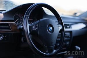 Zils BMW 320 2009 Rīga, ar dzinēja tilpumu 2.00 L un nobraukumu 238 tūkst. km par 1350 €, foto 13 vietnē AUTOMOTO.COM.LV