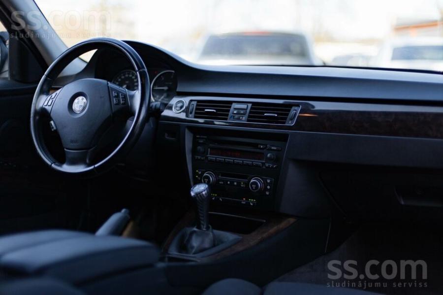 Zils BMW 320 2009 Rīga, ar dzinēja tilpumu 2.00 L un nobraukumu 238 tūkst. km par 1350 €, foto 22 vietnē AUTOMOTO.COM.LV