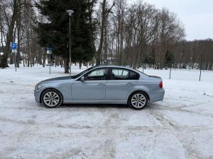 Zils BMW 320 2009 Marijampole, ar dzinēja tilpumu 2.00 L un nobraukumu 287 tūkst. km par 4999 €, foto 3 vietnē AUTOMOTO.COM.LV