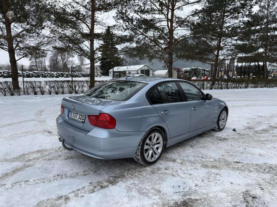 Zils BMW 320 2009 Marijampole, ar dzinēja tilpumu 2.00 L un nobraukumu 287 tūkst. km par 4999 €, foto 6 vietnē AUTOMOTO.COM.LV