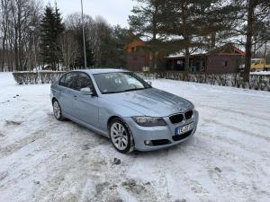Zils BMW 320 2009 Marijampole, ar dzinēja tilpumu 2.00 L un nobraukumu 287 tūkst. km par 4999 €, foto 8 vietnē AUTOMOTO.COM.LV