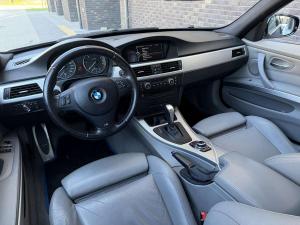 Blue BMW 320 2009 in Klaipeda, with an engine capacity of 2.00 L and mileage of 325 thousand km for 5850 €, photo 13 on AUTOMOTO.COM.LV