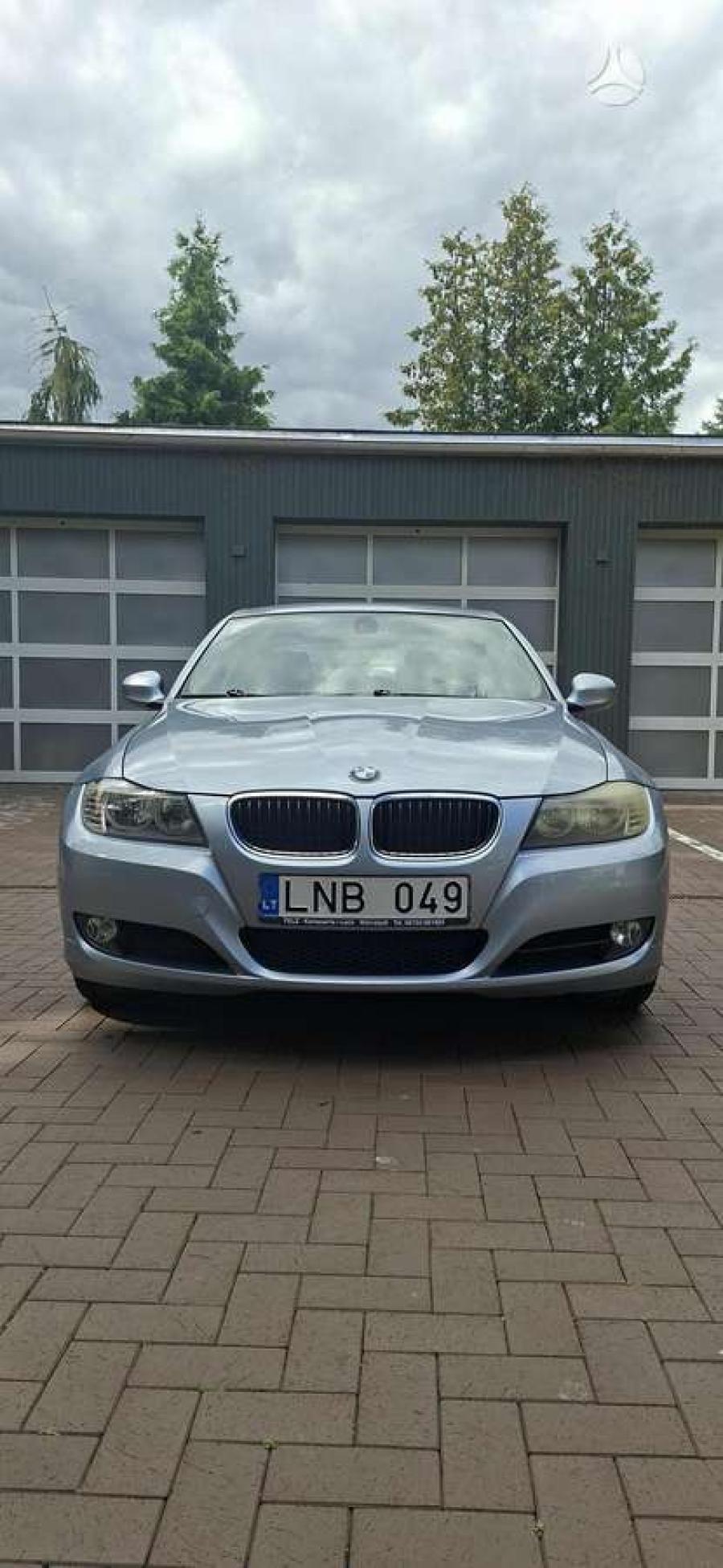 Zils BMW 320 2009 Kauņa, ar dzinēja tilpumu 2.00 L un nobraukumu 306 tūkst. km par 2000 €, foto 4 vietnē AUTOMOTO.COM.LV