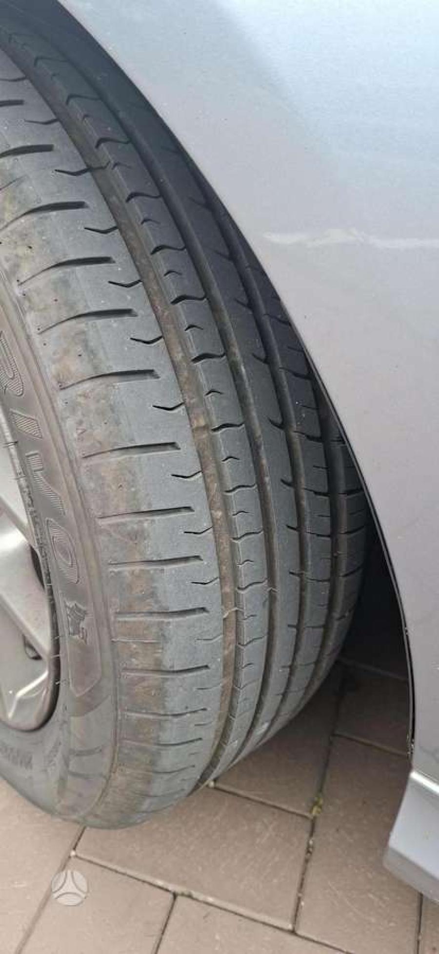 Zils BMW 320 2009 Kauņa, ar dzinēja tilpumu 2.00 L un nobraukumu 306 tūkst. km par 2000 €, foto 9 vietnē AUTOMOTO.COM.LV