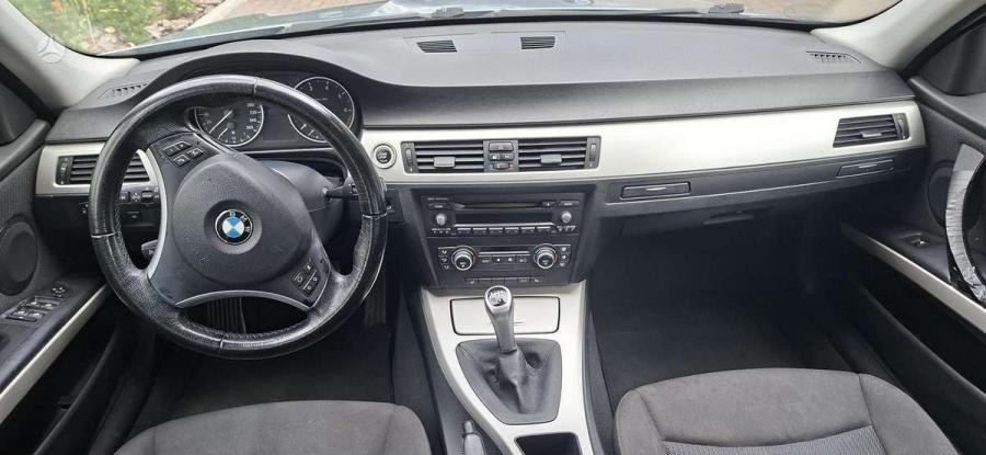 Zils BMW 320 2009 Kauņa, ar dzinēja tilpumu 2.00 L un nobraukumu 306 tūkst. km par 2000 €, foto 10 vietnē AUTOMOTO.COM.LV