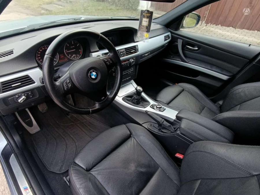 Zils BMW 320 2010 Kėdainiai, ar dzinēja tilpumu 2.00 L un nobraukumu 274 tūkst. km par 6500 €, foto 12 vietnē AUTOMOTO.COM.LV