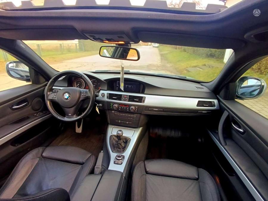 Zils BMW 320 2010 Kėdainiai, ar dzinēja tilpumu 2.00 L un nobraukumu 274 tūkst. km par 6500 €, foto 13 vietnē AUTOMOTO.COM.LV