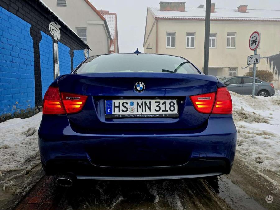 Zils BMW 320 2010 Marijampole, ar dzinēja tilpumu 0.00 L un nobraukumu 281 tūkst. km par 5700 €, foto 9 vietnē AUTOMOTO.COM.LV