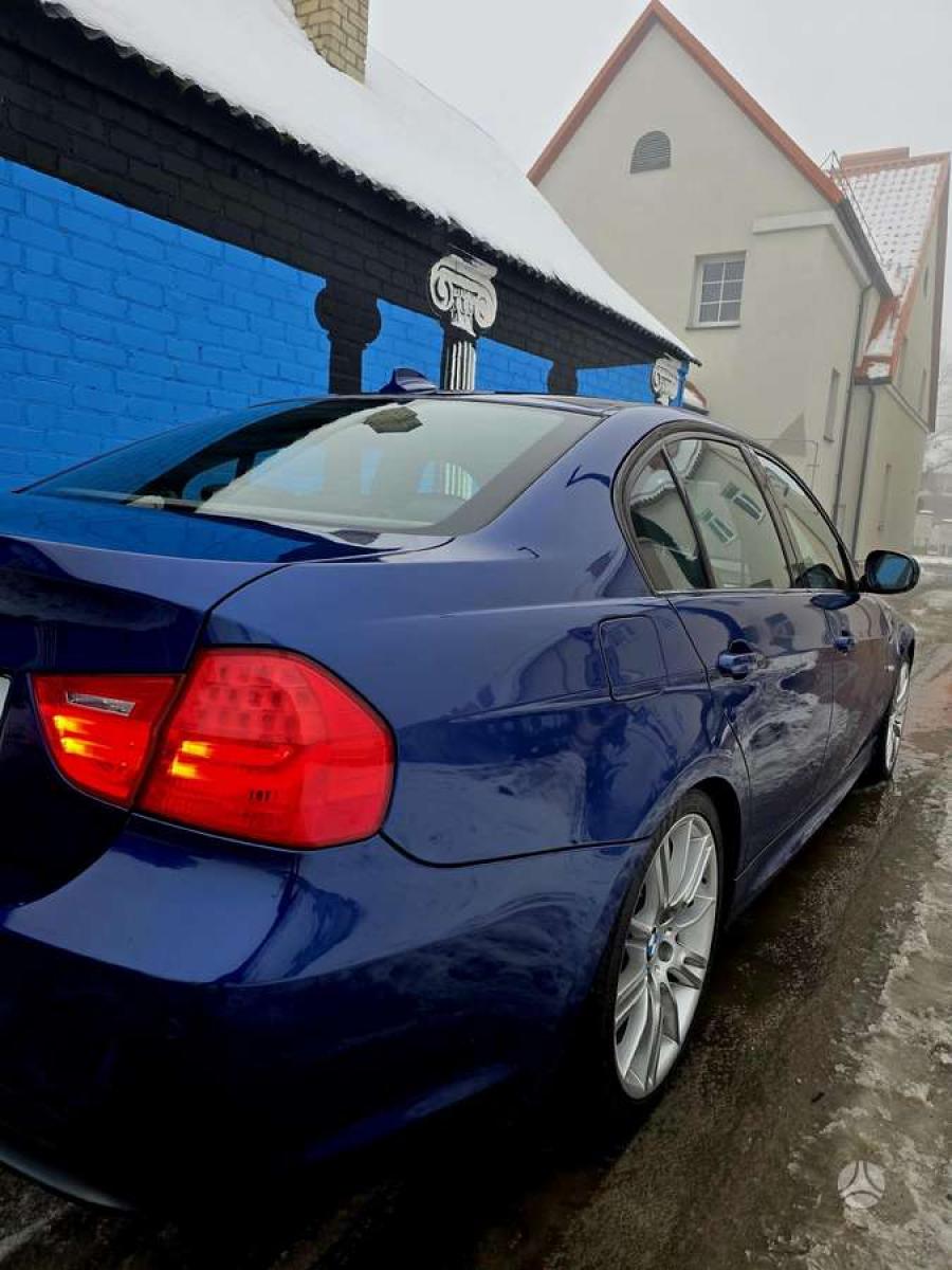 Zils BMW 320 2010 Marijampole, ar dzinēja tilpumu 0.00 L un nobraukumu 281 tūkst. km par 5700 €, foto 12 vietnē AUTOMOTO.COM.LV