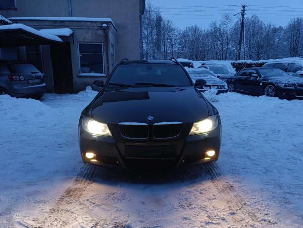 Zils BMW 320 2010 Kėdainiai, ar dzinēja tilpumu 3.00 L un nobraukumu 321 tūkst. km par 5999 €, foto 5 vietnē AUTOMOTO.COM.LV