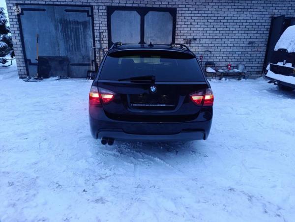 Zils BMW 320 2010 Kėdainiai, ar dzinēja tilpumu 3.00 L un nobraukumu 321 tūkst. km par 5999 €, foto 6 vietnē AUTOMOTO.COM.LV