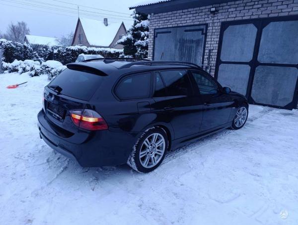 Zils BMW 320 2010 Kėdainiai, ar dzinēja tilpumu 3.00 L un nobraukumu 321 tūkst. km par 5999 €, foto 7 vietnē AUTOMOTO.COM.LV