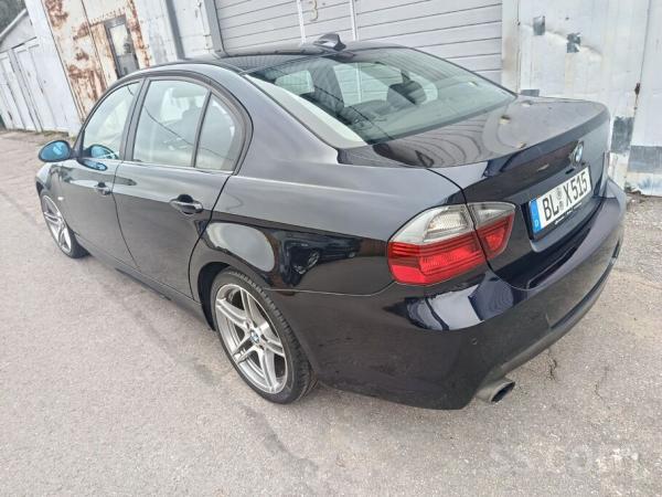 Zils BMW 320 2010 Rīga, ar dzinēja tilpumu 2.00 L un nobraukumu 280 tūkst. km par 5500 €, foto 7 vietnē AUTOMOTO.COM.LV