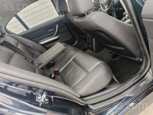 Синий БМВ 320 2010 в Рига, объемом двигателя 2.00 л и пробегом 280 тыс. км за 5500 €, фото 17 на AUTOMOTO.COM.LV