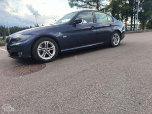 Blue BMW 320 2010 in Panevezys, with an engine capacity of 2.00 L and mileage of 276 thousand km for 4150 €, photo 4 on AUTOMOTO.COM.LV