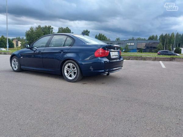 Синий БМВ 320 2010 в Паневежис, объемом двигателя 2.00 л и пробегом 276 тыс. км за 4150 €, фото 10 на AUTOMOTO.COM.LV