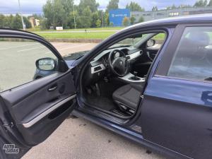 Blue BMW 320 2010 in Panevezys, with an engine capacity of 2.00 L and mileage of 276 thousand km for 4150 €, photo 13 on AUTOMOTO.COM.LV