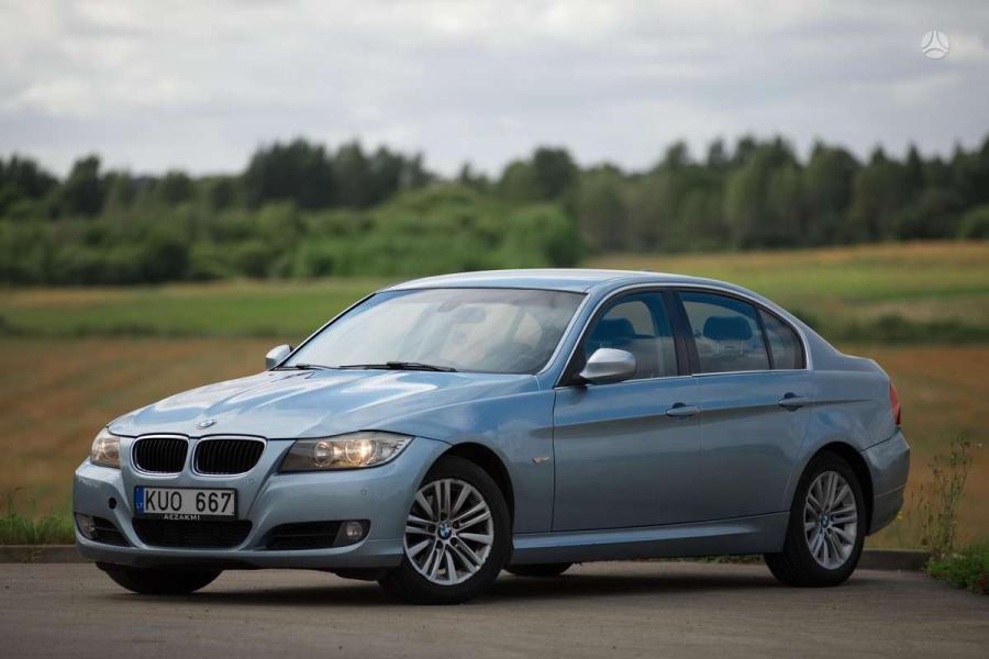 Zils BMW 320 2010 Skuodas, ar dzinēja tilpumu 2.00 L un nobraukumu 318 tūkst. km par 4500 €, foto 7 vietnē AUTOMOTO.COM.LV