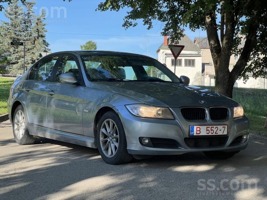 Zils BMW 320 2011 Rēzekne, ar dzinēja tilpumu 2.00 L un nobraukumu 294 tūkst. km par 4690 €, foto 4 vietnē AUTOMOTO.COM.LV