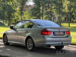 Zils BMW 320 2011 Rēzekne, ar dzinēja tilpumu 2.00 L un nobraukumu 294 tūkst. km par 4690 €, foto 5 vietnē AUTOMOTO.COM.LV
