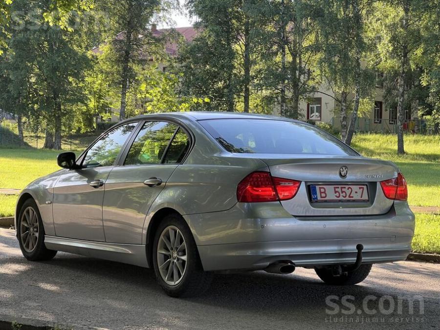 Zils BMW 320 2011 Rēzekne, ar dzinēja tilpumu 2.00 L un nobraukumu 294 tūkst. km par 4690 €, foto 5 vietnē AUTOMOTO.COM.LV