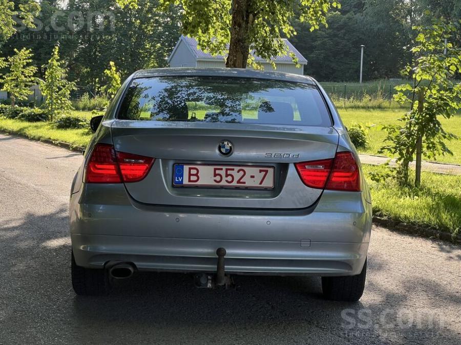 Zils BMW 320 2011 Rēzekne, ar dzinēja tilpumu 2.00 L un nobraukumu 294 tūkst. km par 4690 €, foto 6 vietnē AUTOMOTO.COM.LV