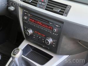 Zils BMW 320 2011 Rēzekne, ar dzinēja tilpumu 2.00 L un nobraukumu 294 tūkst. km par 4690 €, foto 13 vietnē AUTOMOTO.COM.LV