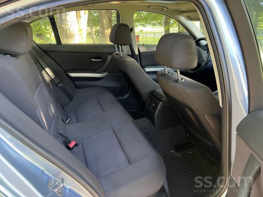 Zils BMW 320 2011 Rēzekne, ar dzinēja tilpumu 2.00 L un nobraukumu 294 tūkst. km par 4690 €, foto 17 vietnē AUTOMOTO.COM.LV