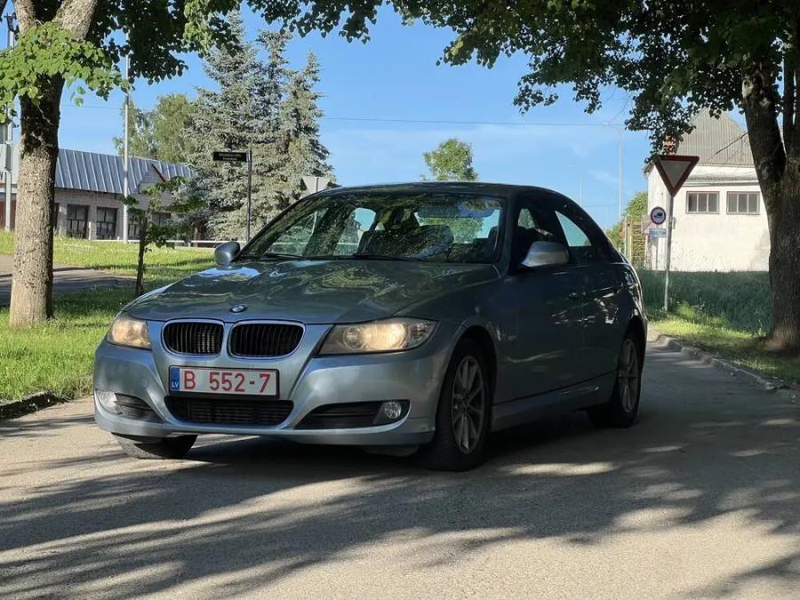 Zils BMW 320 2011 Rēzekne, ar dzinēja tilpumu 2.00 L un nobraukumu 294 tūkst. km par 4890 €, foto 3 vietnē AUTOMOTO.COM.LV