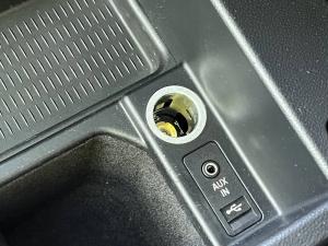 Zils BMW 320 2011 Rēzekne, ar dzinēja tilpumu 2.00 L un nobraukumu 294 tūkst. km par 4890 €, foto 20 vietnē AUTOMOTO.COM.LV