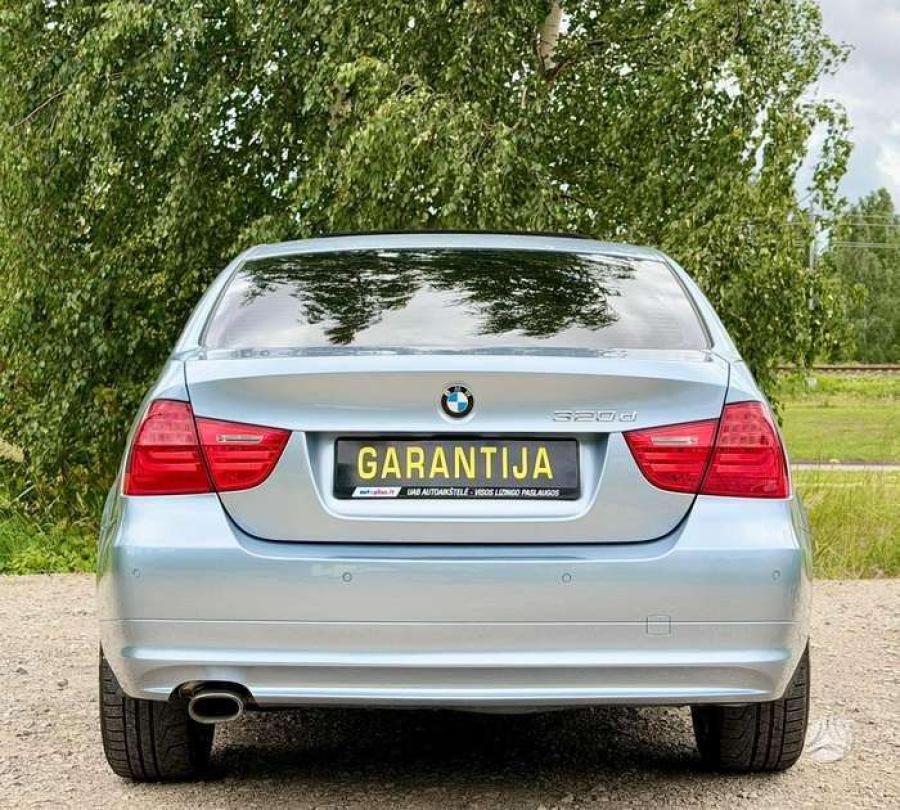 Zils BMW 320 2011 Šauļi, ar dzinēja tilpumu 2.00 L un nobraukumu 158 tūkst. km par 7500 €, foto 4 vietnē AUTOMOTO.COM.LV