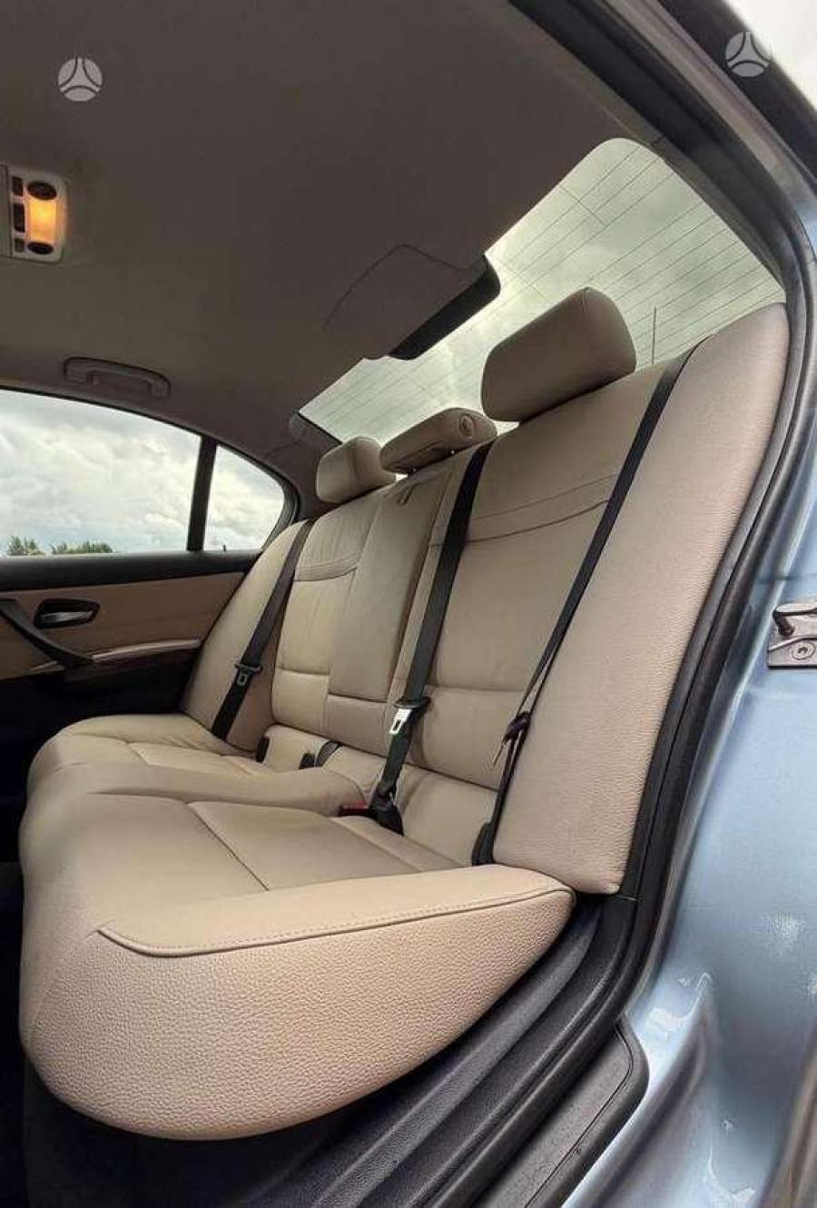 Zils BMW 320 2011 Šauļi, ar dzinēja tilpumu 2.00 L un nobraukumu 158 tūkst. km par 7500 €, foto 25 vietnē AUTOMOTO.COM.LV