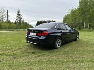 Blue BMW 320 2012 in Balvi, with an engine capacity of 2.40 L and mileage of 294 thousand km for 8250 €, photo 4 on AUTOMOTO.COM.LV