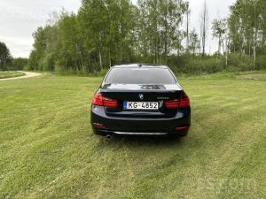 Blue BMW 320 2012 in Balvi, with an engine capacity of 2.40 L and mileage of 294 thousand km for 8250 €, photo 5 on AUTOMOTO.COM.LV