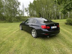 Blue BMW 320 2012 in Balvi, with an engine capacity of 2.40 L and mileage of 294 thousand km for 8250 €, photo 6 on AUTOMOTO.COM.LV