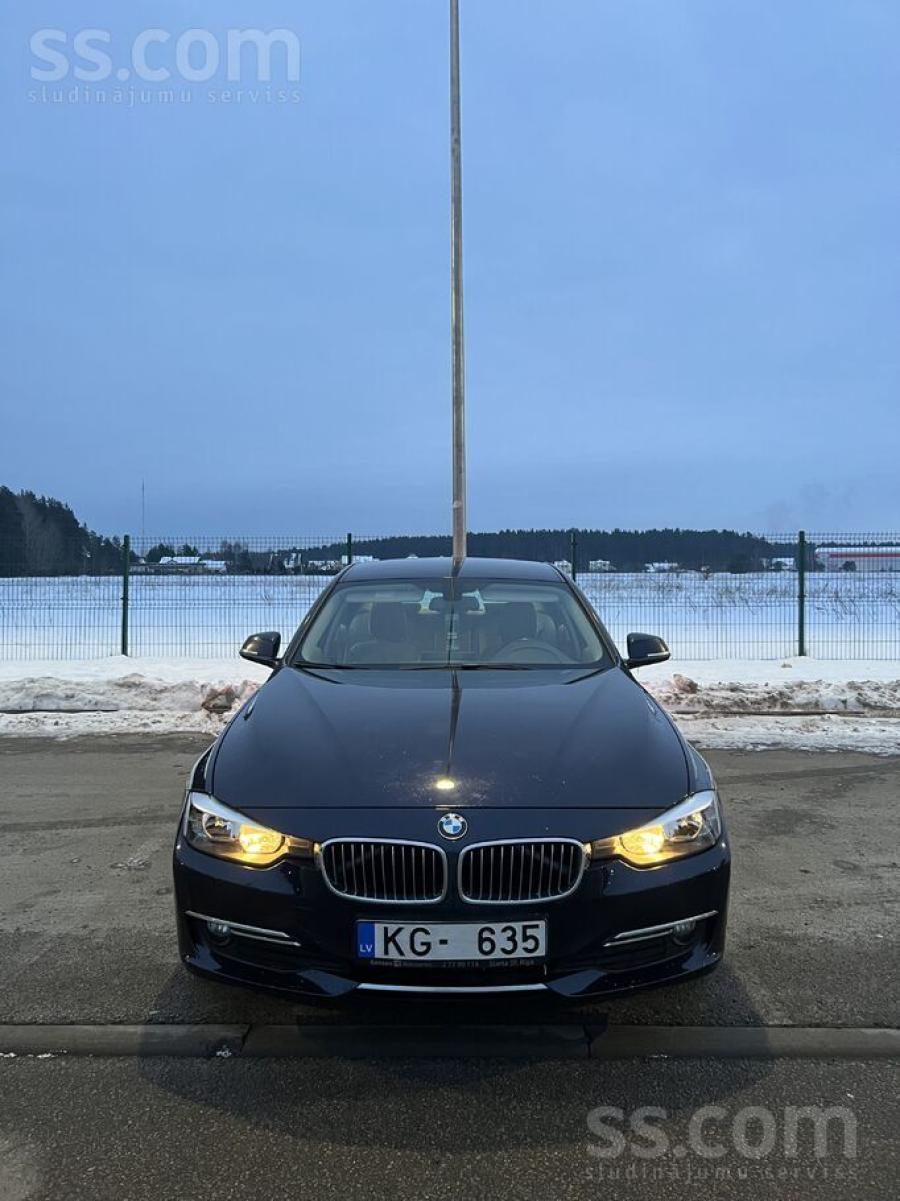 Blue BMW 320 2012 in Riga, with an engine capacity of 2.00 L and mileage of 266 thousand km for 9300 €, photo 2 on AUTOMOTO.COM.LV