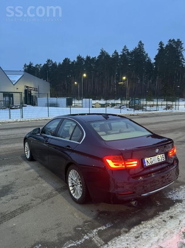 Zils BMW 320 2012 Rīga, ar dzinēja tilpumu 2.00 L un nobraukumu 266 tūkst. km par 9300 €, foto 6 vietnē AUTOMOTO.COM.LV